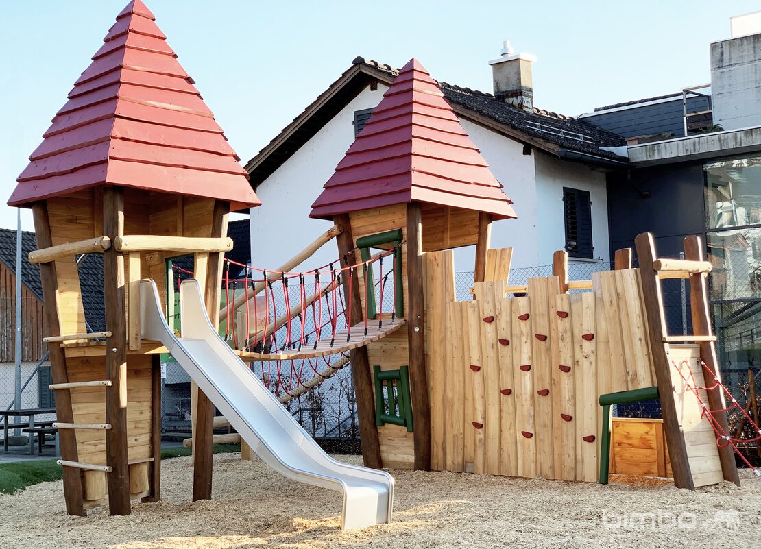 Kleine Spielburg 2 : Produkte : Hinnen Spielplatzgeräte AG